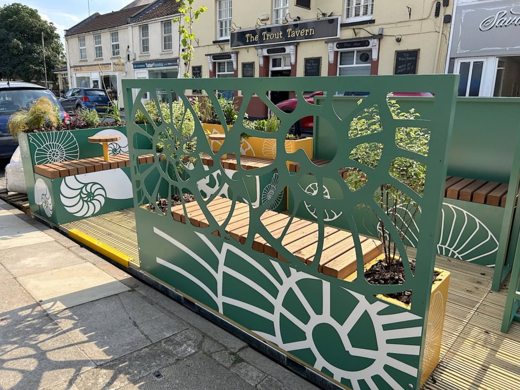 How to design community spaces with parklets and planters
