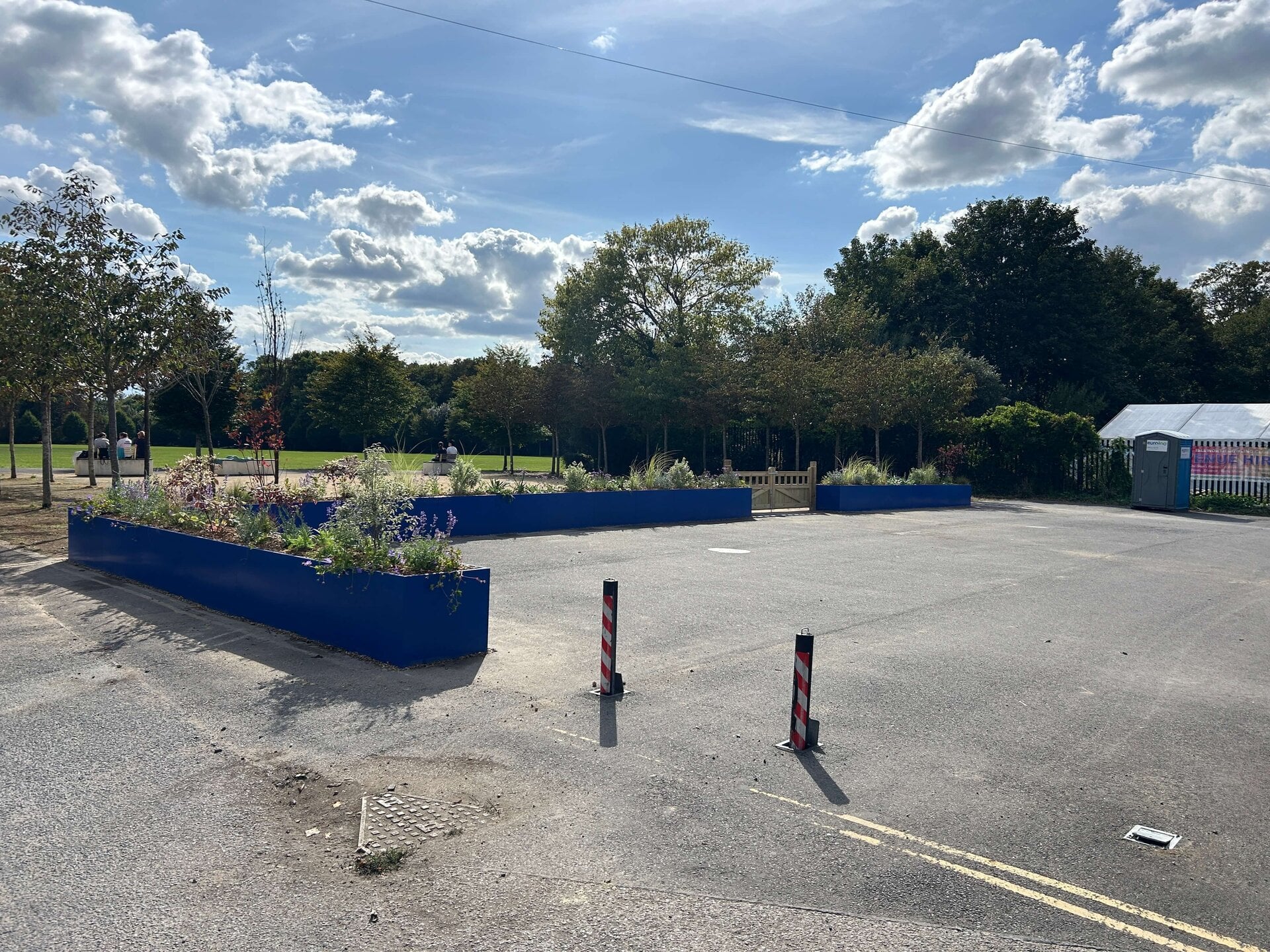 Redless Park Hybrid Rain Garden SuDS Planters